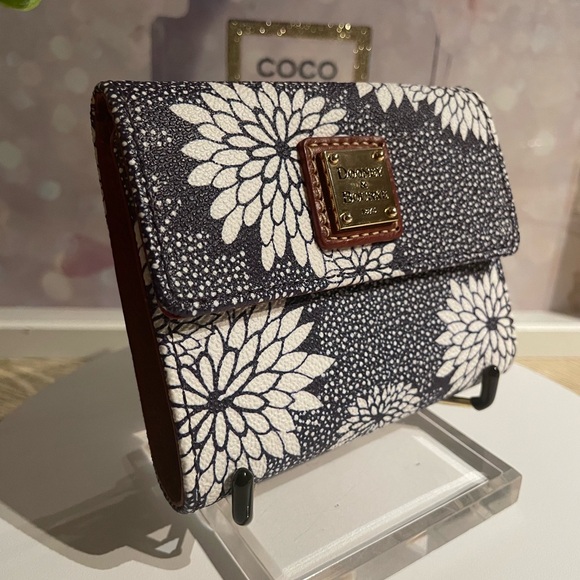 Dooney & Bourke | Bags | Dooney Bourke Navy And White Floral Wallet ...